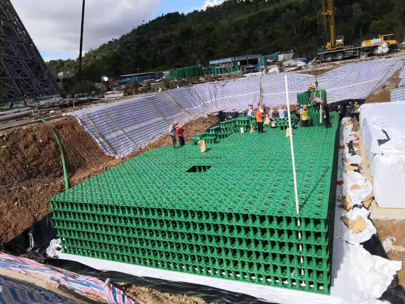 Hệ thống bể thu gom và trữ nước mưa ngầm dạng module - nhualapphuong.vn